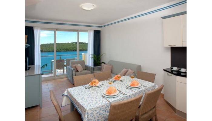 Resort Del Mar din Banjole Croatia travos.ro