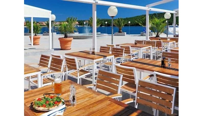 Resort Del Mar din Banjole Croatia travos.ro
