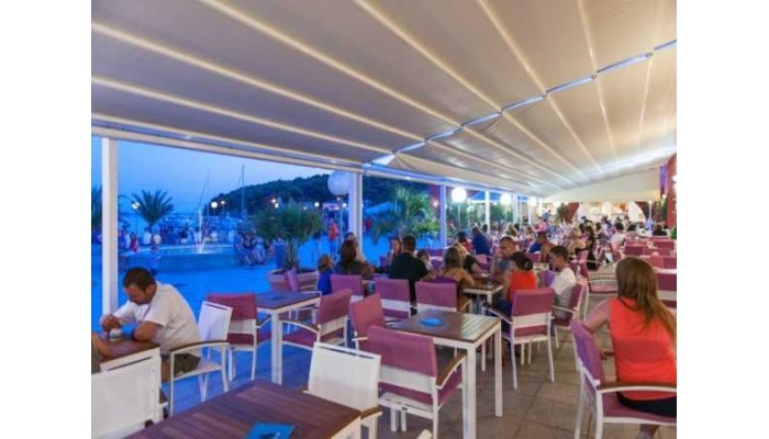 Resort Del Mar din Banjole Croatia travos.ro