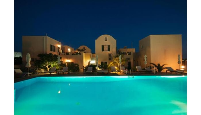 Hotel Phevos Villa din Perissa Grecia travos.ro